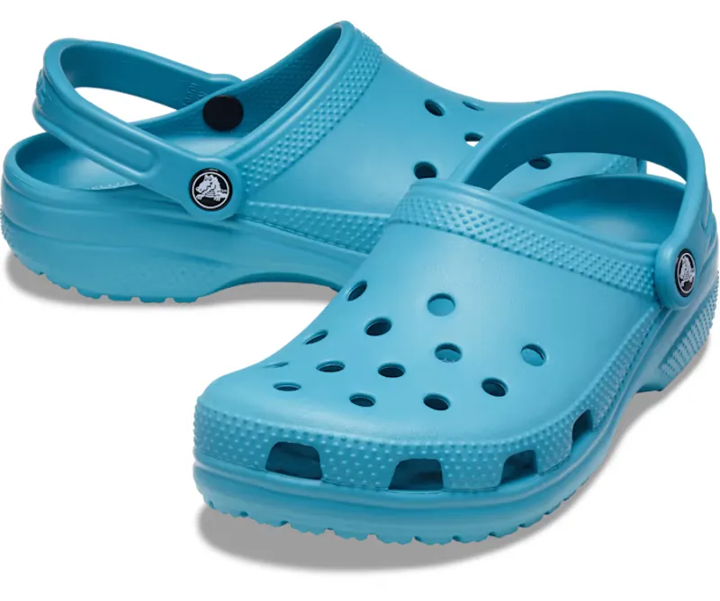 Crocs Classic Clog in Turq Tonic